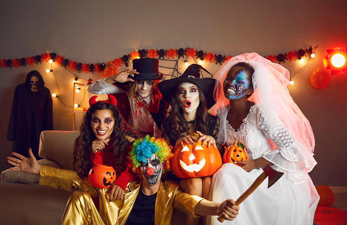 Halloween costume themes store